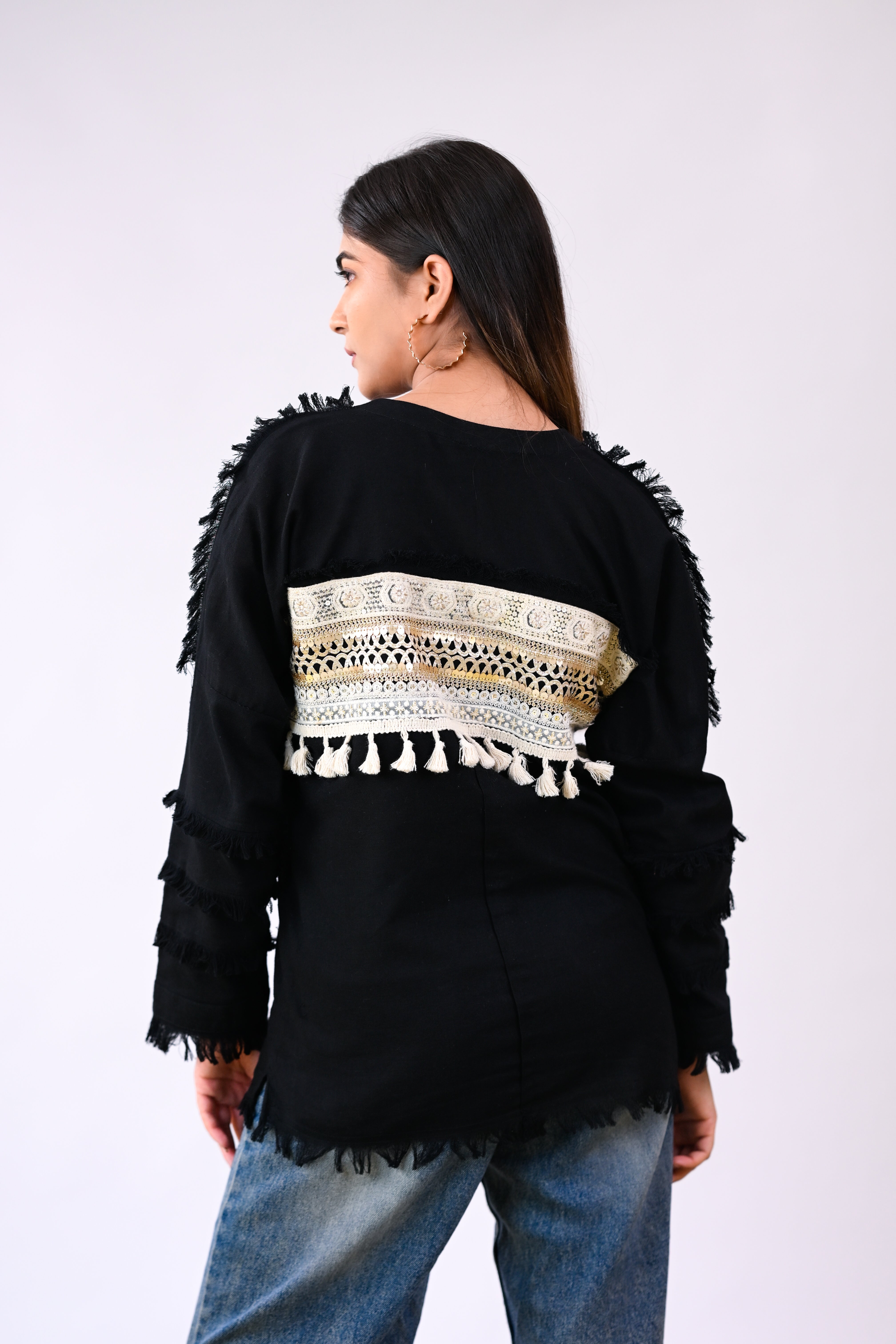 LACE AFFAIR SHIRT – RAAMYA
